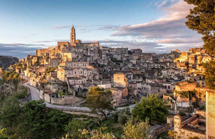 Basilicata Coast to Coast: 7-Day Cultural Journey